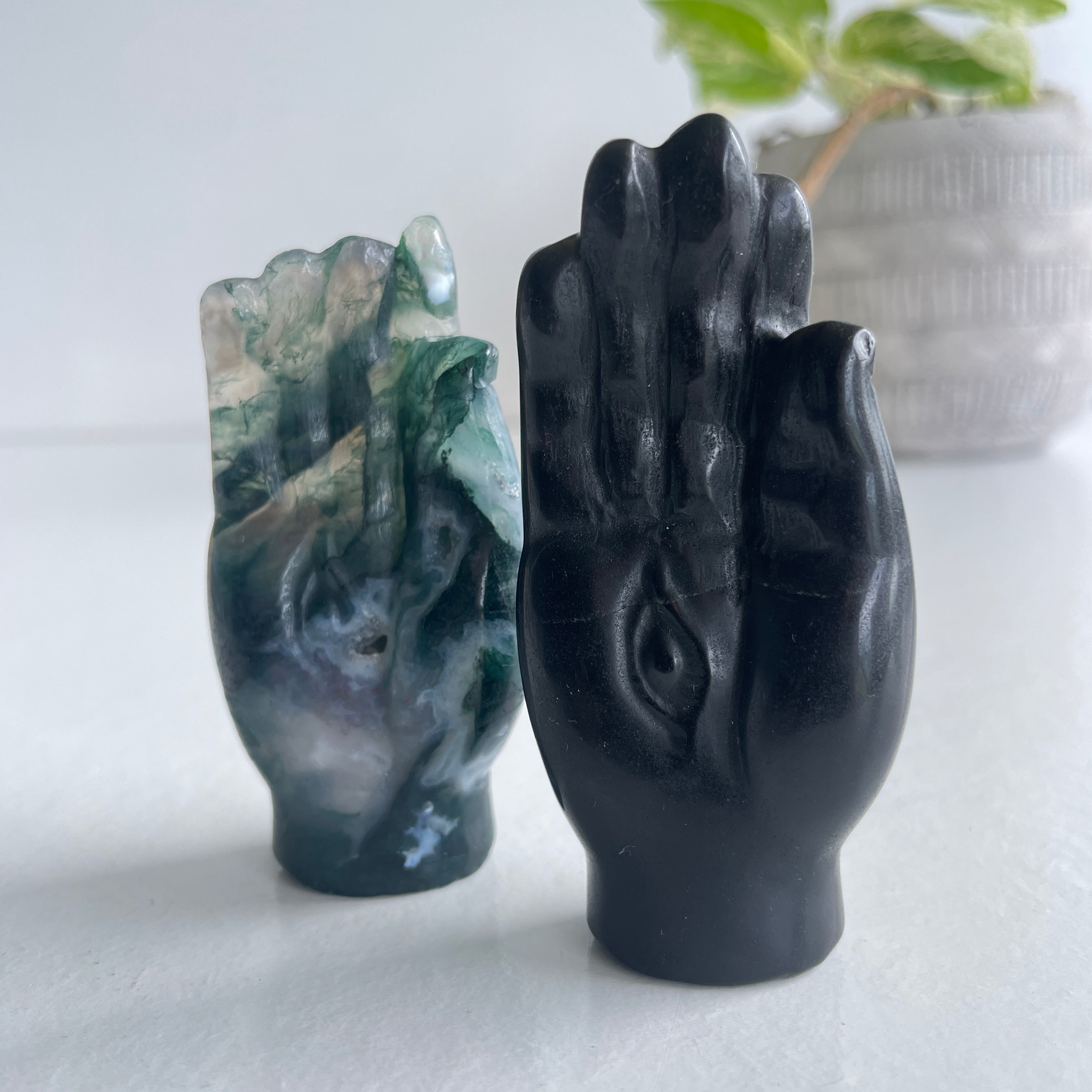 Assorted Crystal Hands – Preah Ko Maitland