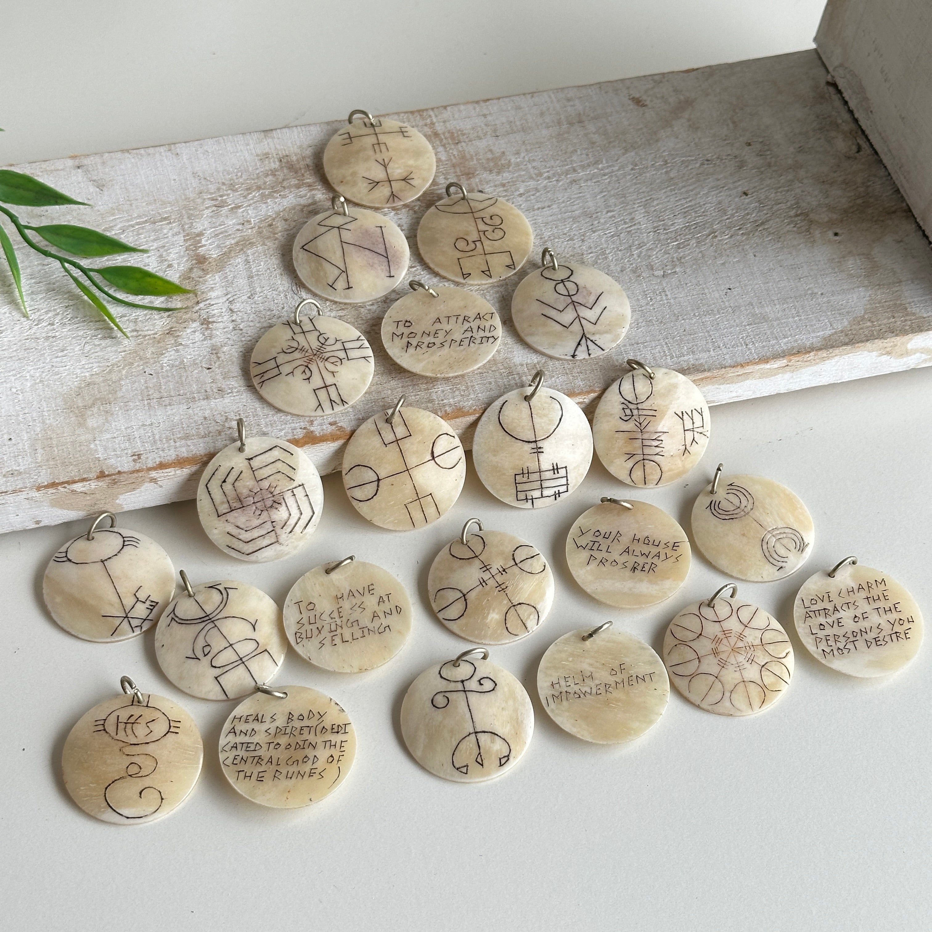 Norse Bone Runes Set – Preah Ko Maitland