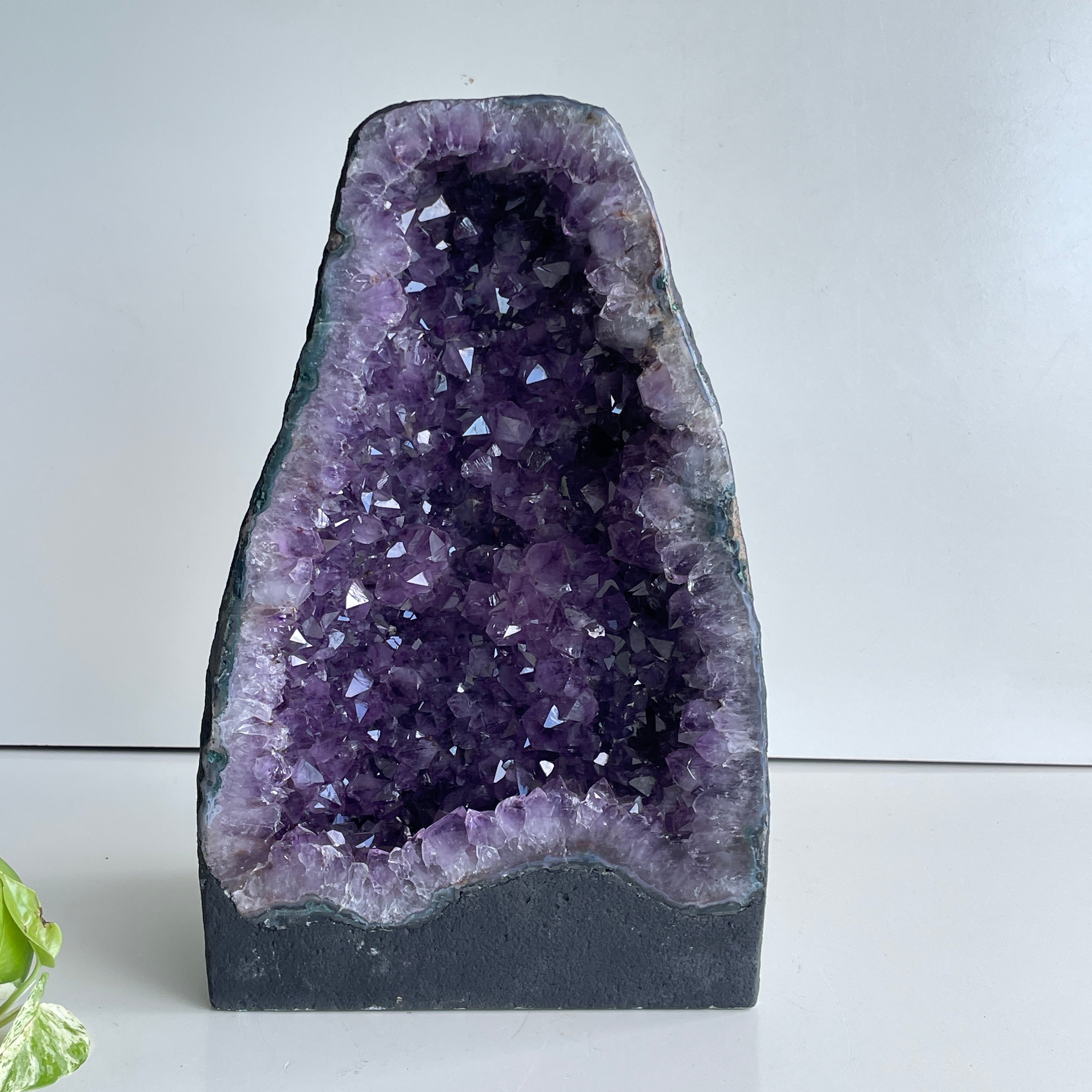 Brazilian Amethyst Geode 15.1kg – Preah Ko Maitland