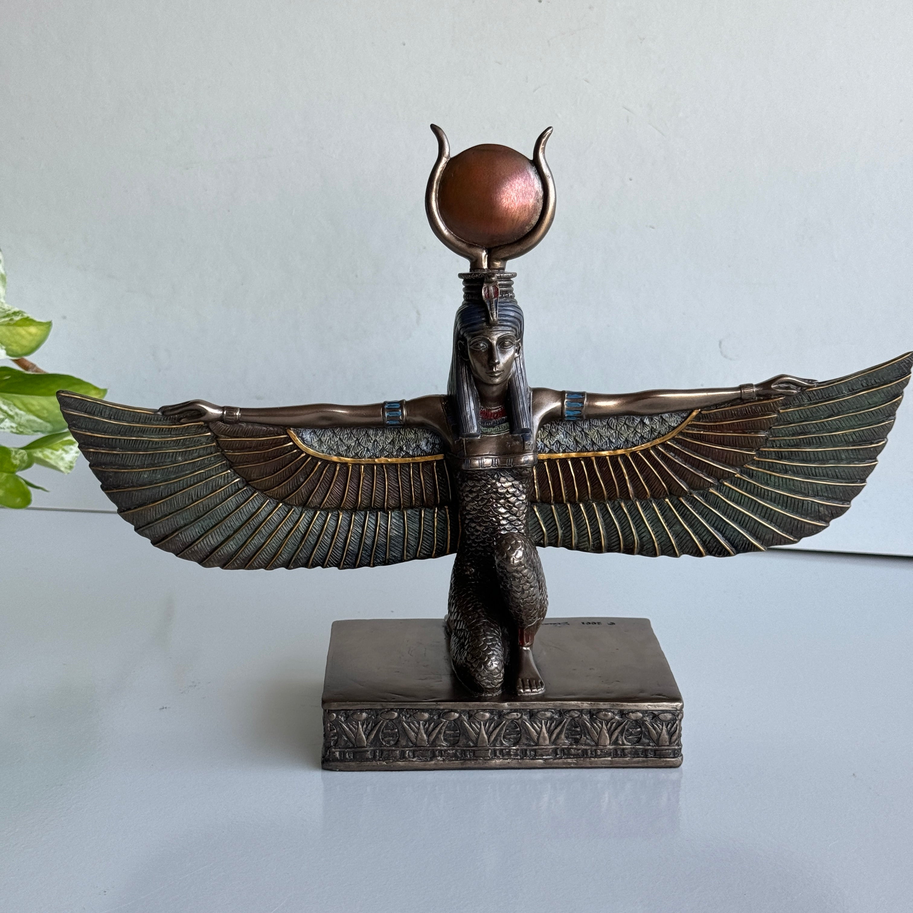 Isis With Solar Disc Statue R-040 – Preah Ko Maitland